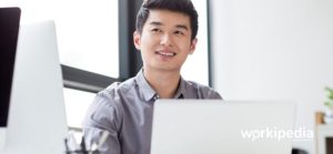 Should Employers Implement a Moonlighting Policy? | Workipedia by ...